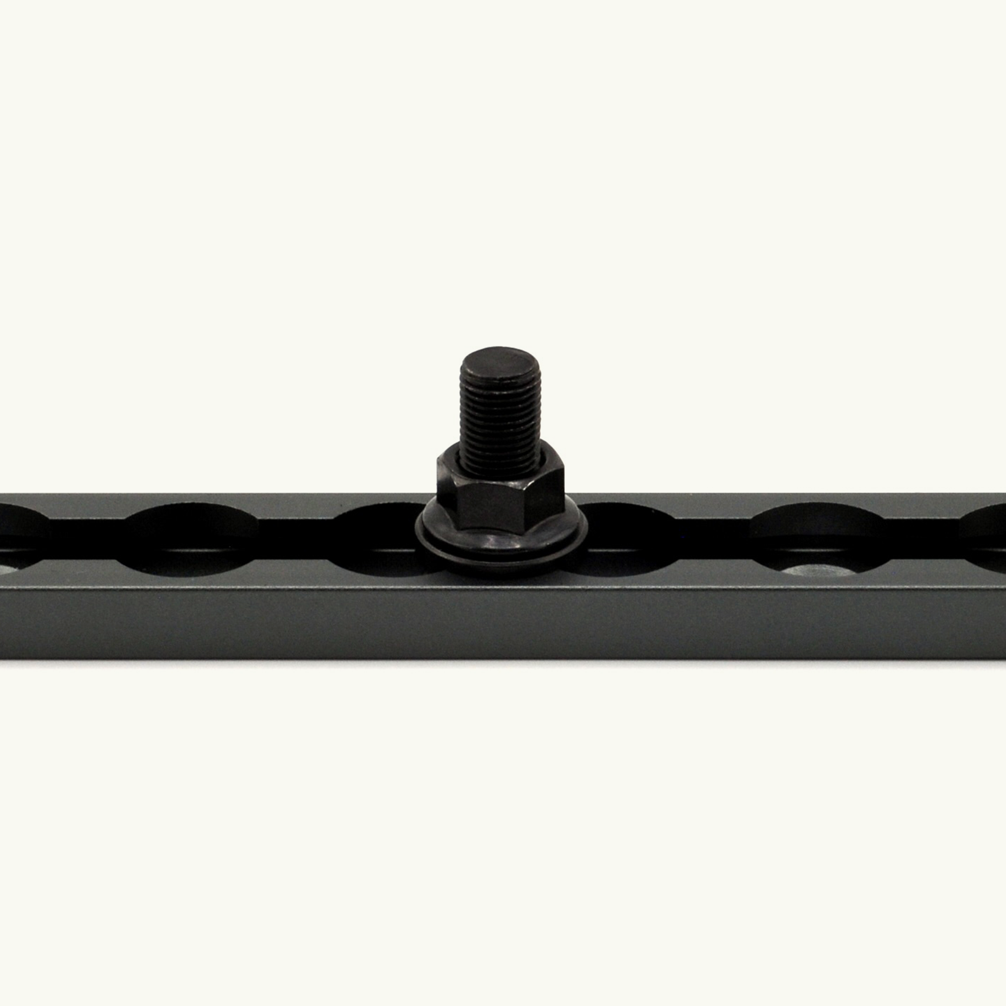 Venture L-Track M10 Single Stud Bolts (1 Inch - 25mm) – VanEssential